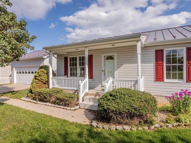 360 Stoneleigh Dr, Harrisonburg, VA 22801