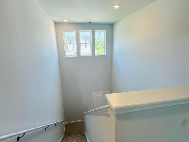 360 Sweet Vernal St