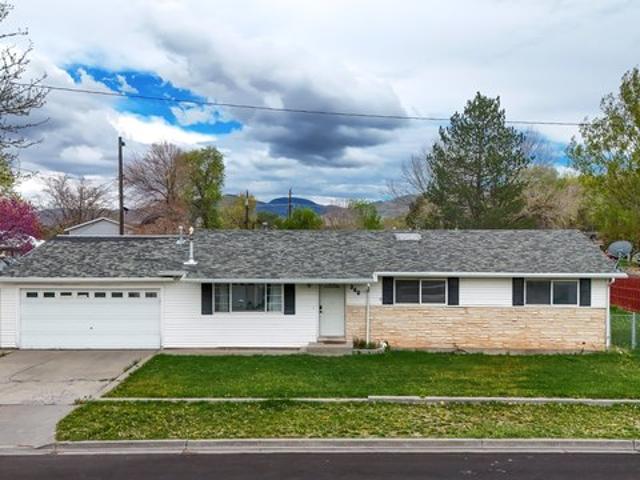 360 Parkview Ave, Winnemucca, NV 89445