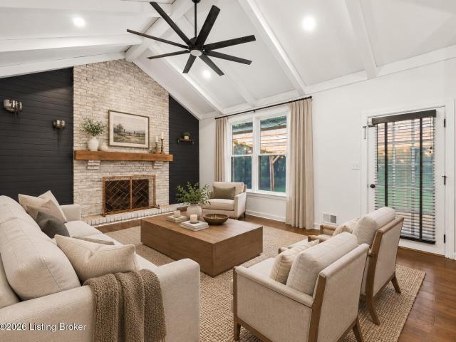 360 Rockwood Ln