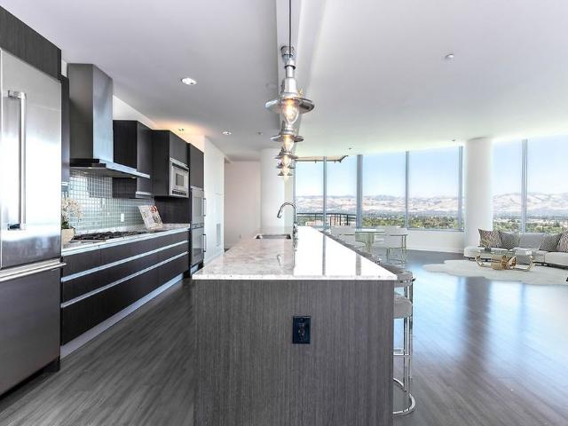 360 Residences 2 Bedroom Apartment for Rent at 360 S Market St, San Jose, CA 95113 Downtown San Jose