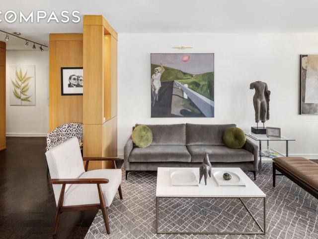 360 W 22nd Street 12L