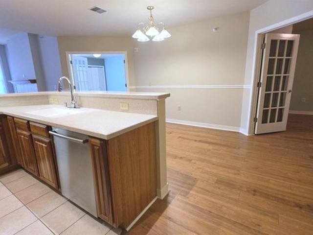 360 W Washington Ave Unit 215, Madison, WI 53703
