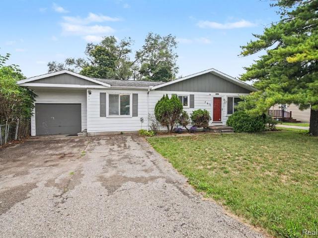 360 Woodlawn Avenue