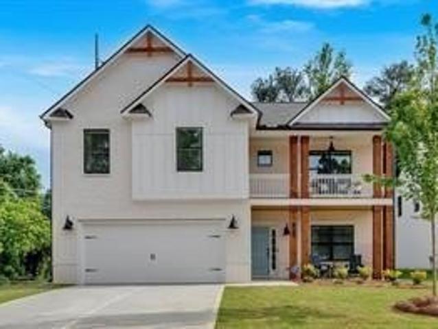 360 Waterbluff Dr SW, Mableton, GA 30126