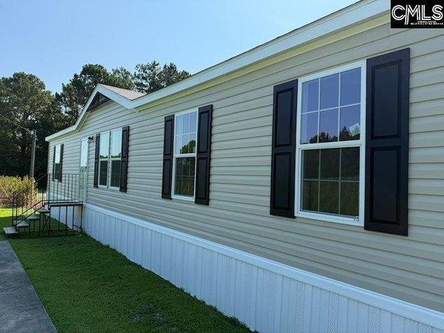 360 Wagontong Rd, Wagener, SC 29164