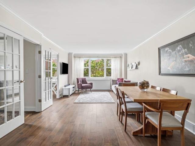 360 West 22nd Street, New York, NY