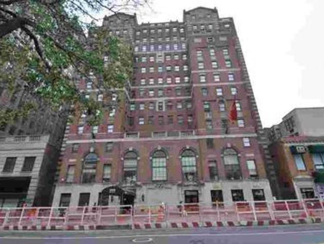 360 West 34th Street: 2 bd 1.5 ba