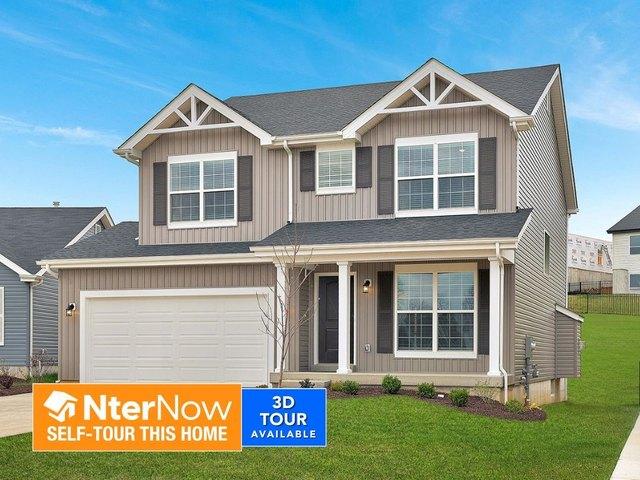 360 Winding Bluffs Ct, Fenton, MO 63026