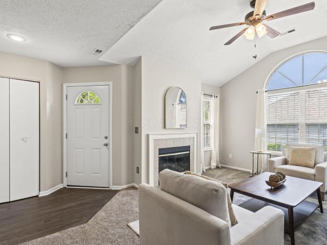 360 Villa Oaks Lane