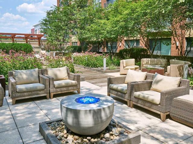 360H Street Studio Apartment for Rent at 360 H St Ne, Washington, DC 20002 H Street NoMa