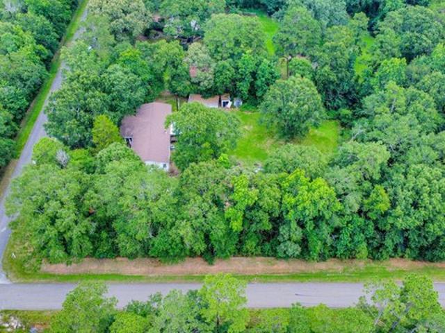 3615 Brazewell Rd, Cleveland, TX 77328