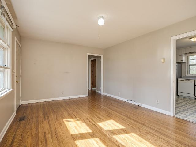 3615 Floral Dr
