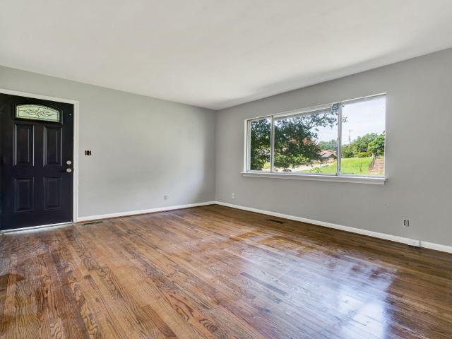 3615 Ridgeside Road