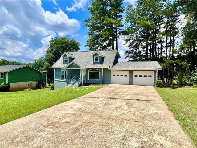 3615 River Hills Court