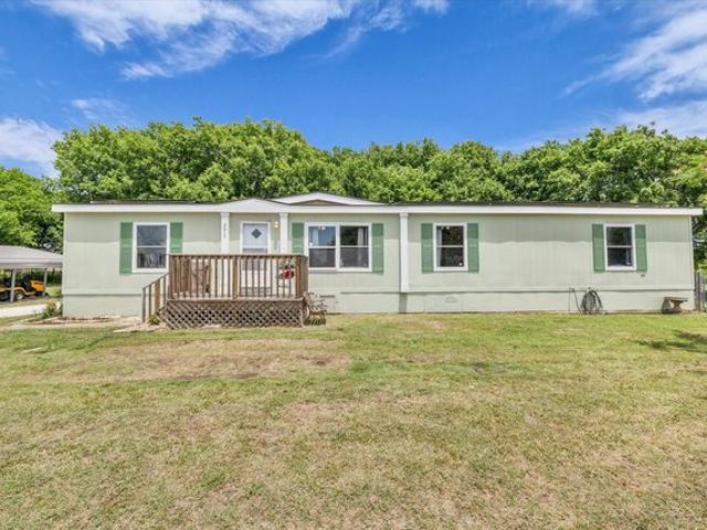 3615 Spring Valley Rd, Lorena, TX 76655