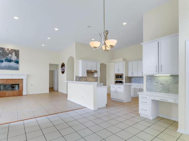 3616 Mackenzie Lane