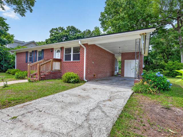 3616 Marshfield Road