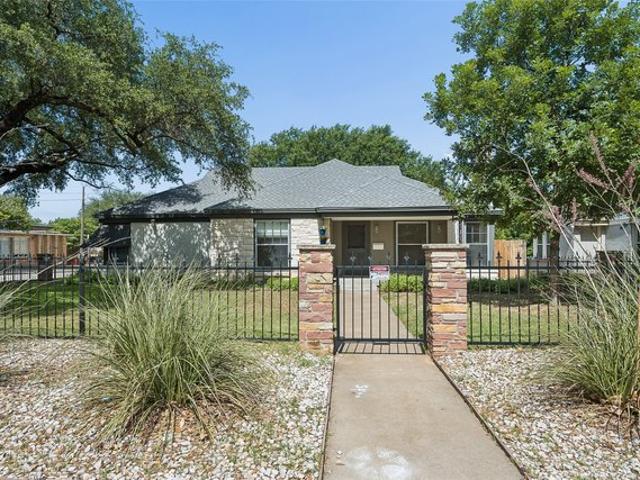 3616 Harwen Ter, Fort Worth, TX 76109