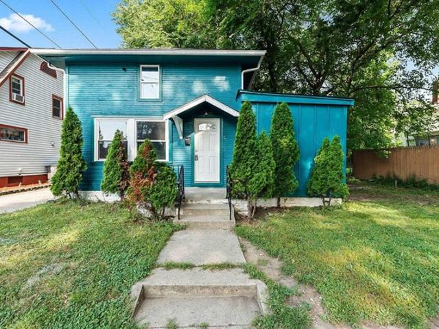 3616 Smith St, Fort Wayne, IN 46806
