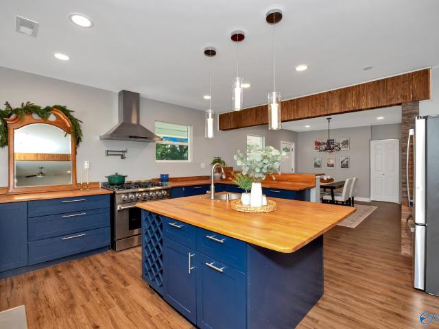 3616 Triana Blvd SW