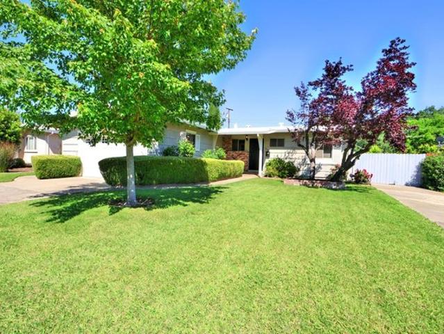 3616 Winston Way, Carmichael, CA 95608