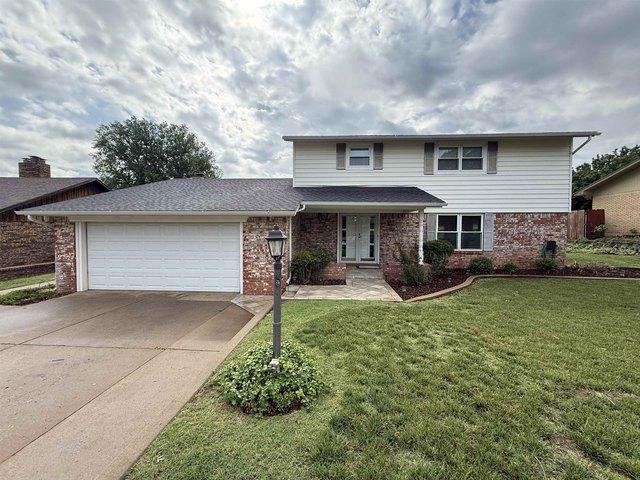 3617 Cheyenne Dr, Woodward, OK 73801