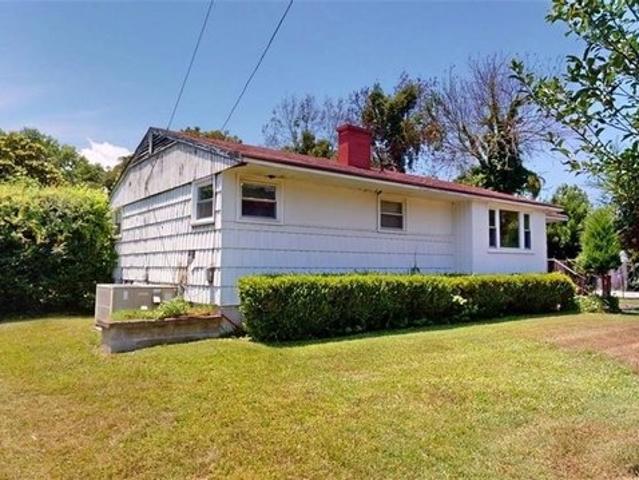 3617 Herbert St, Norfolk, VA 23513