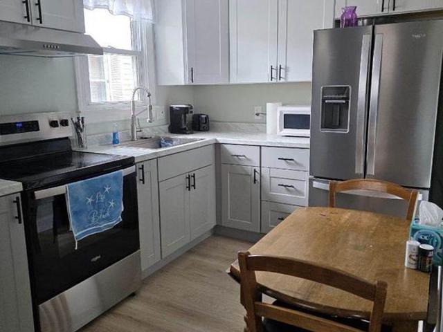 3618 Bayshore Avenue # APT A