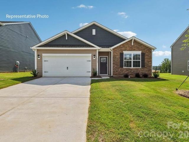 3618 Honey Locust Ln, Gastonia, NC 28056