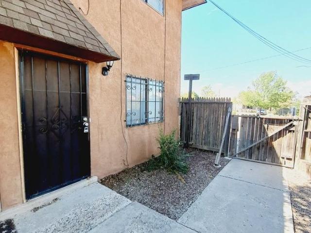 3618 Lafayette Drive Ne 2 Bedroom Apartment for Rent at 3618 Lafayette Dr Ne, Albuquerque, NM 87107 Alta Monte