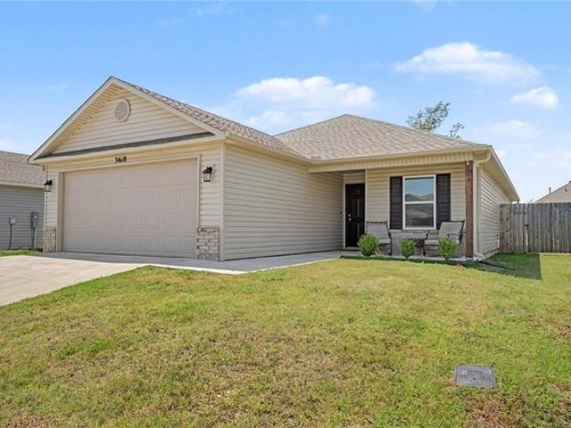 3618 S 3rd St, Rogers, AR 72758