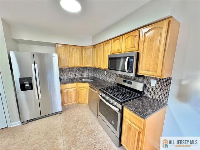 3619 Birchwood Court
