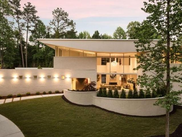 3619 Ivy Rd NE, Atlanta, GA 30342