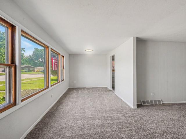 3619 W 121st Place