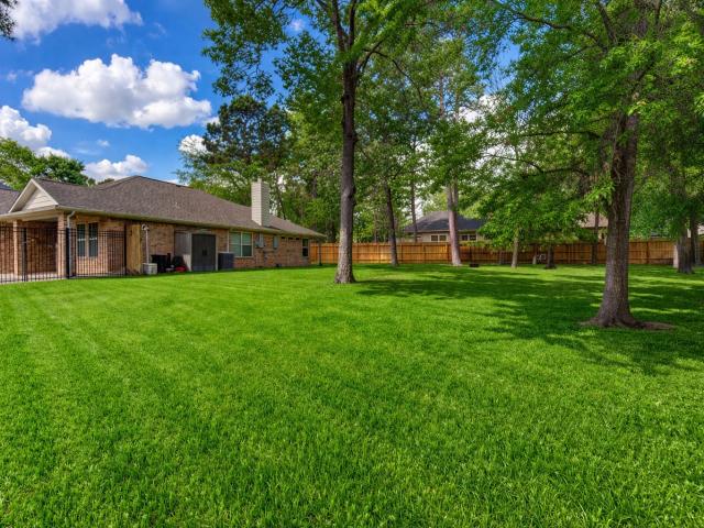 3619 Woodland Ln, Montgomery, TX 77356 | MLS #74874 | Compass