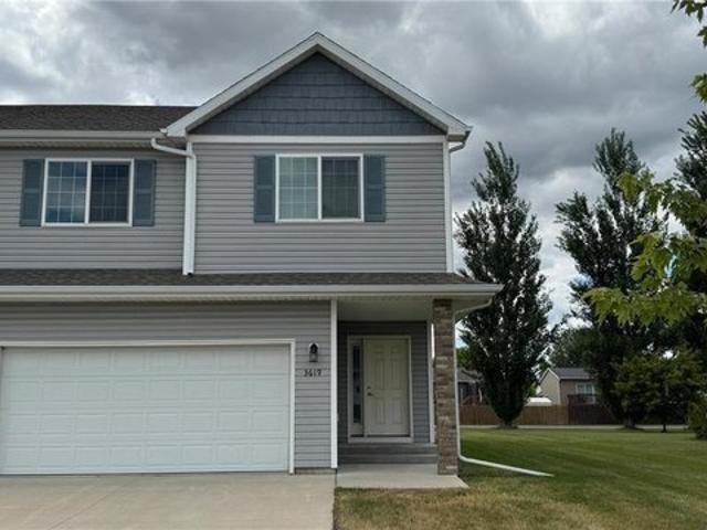 3619 15th St S, Moorhead, MN 56560