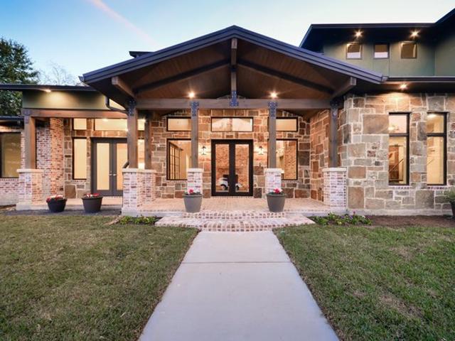 3610 Oak Forest Dr, Houston, TX 77018