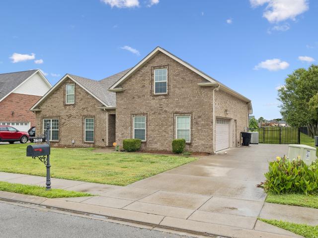3610 Genoa Dr