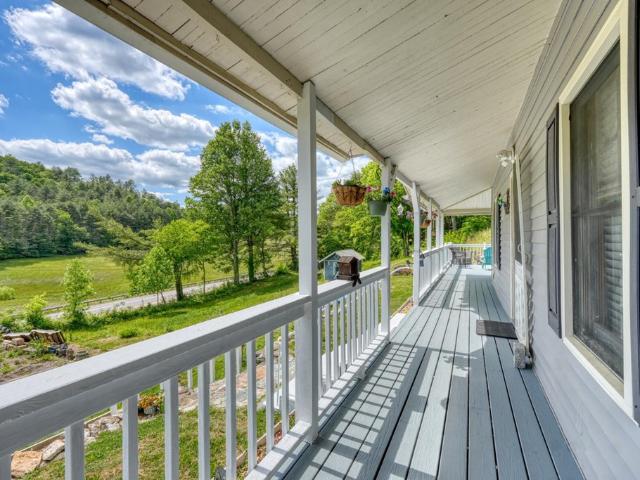 3610 Highway 294
