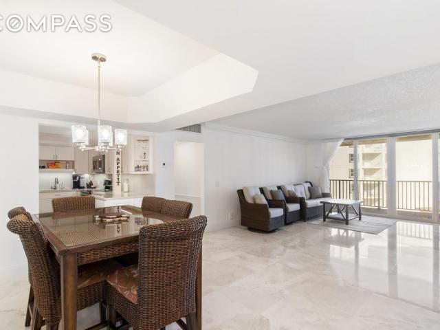 3610 S Ocean Blvd 310, South Palm Beach, FL