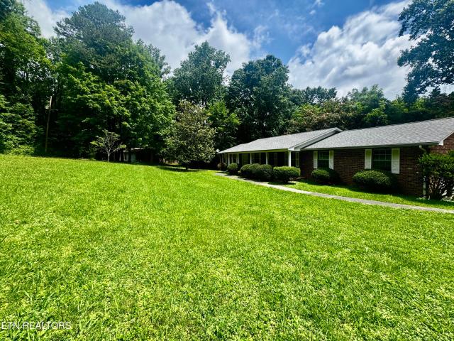 3610 Sprucewood Rd