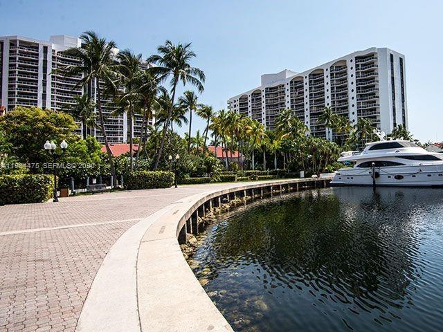 3610 Yacht Club Dr, Unit 1002, Aventura, FL 33180 | MLS #A11984