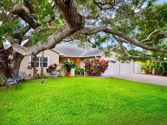 3610 11th Ave N, St. Petersburg, FL 33713 | MLS #TB8495 | Compass