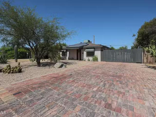 3611 N 21st Dr, Phoenix, AZ 85015 MLS 6723382