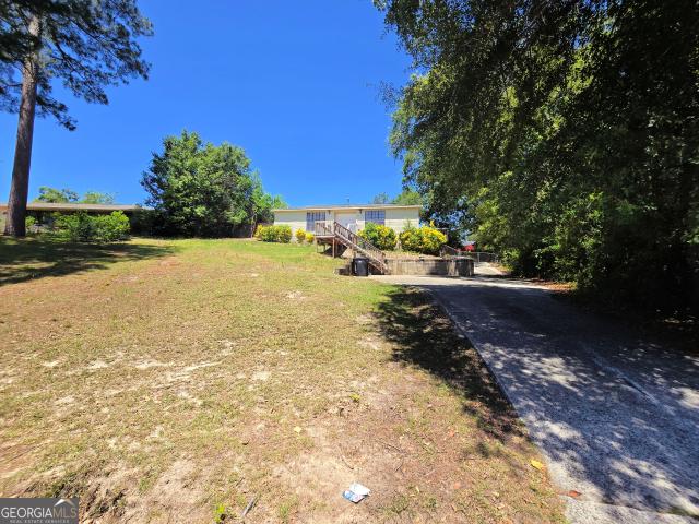 3611 Elliott Boulevard