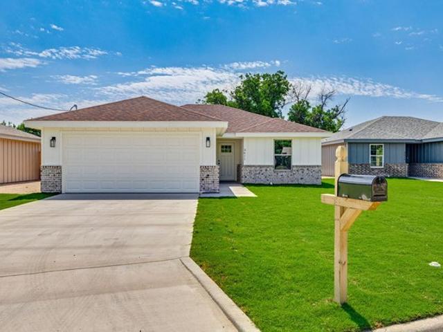 3611 Grape Creek Rd, San Angelo, TX 76903