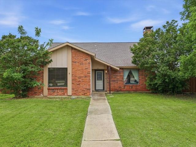 3611 Luallen Dr, Carrollton, TX 75007