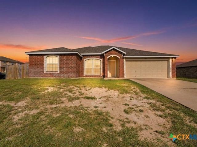 3611 Latigo Dr, Killeen, TX 76549