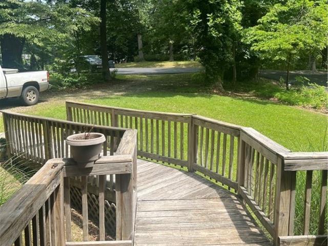 3611 Locust Court